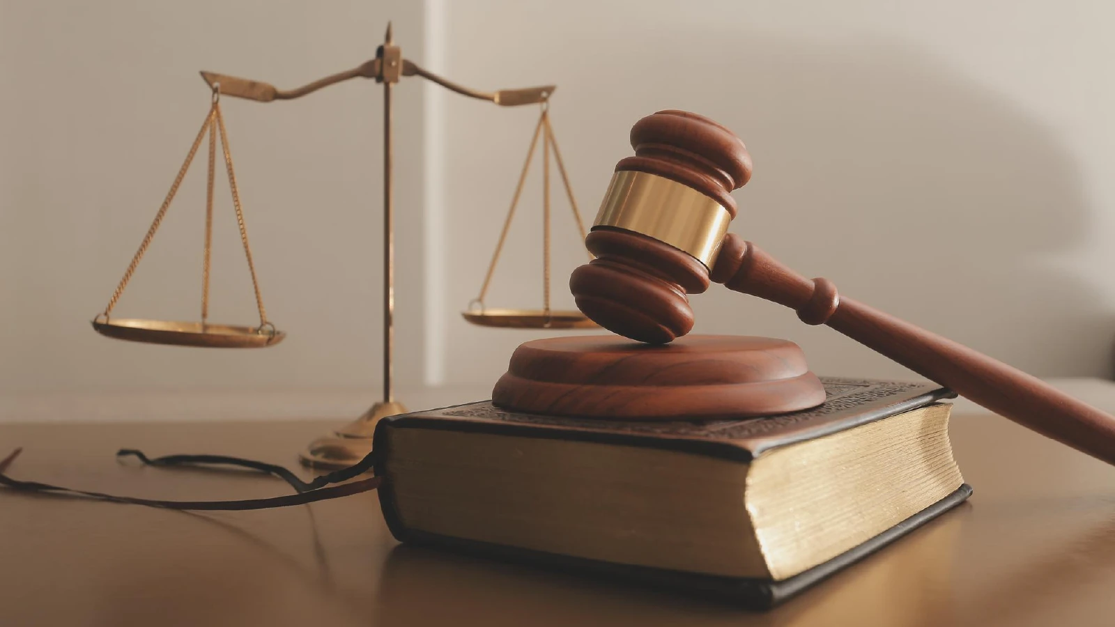 Judex Factie vs Judex Juris: Peran Penting dalam Proses Peradilan